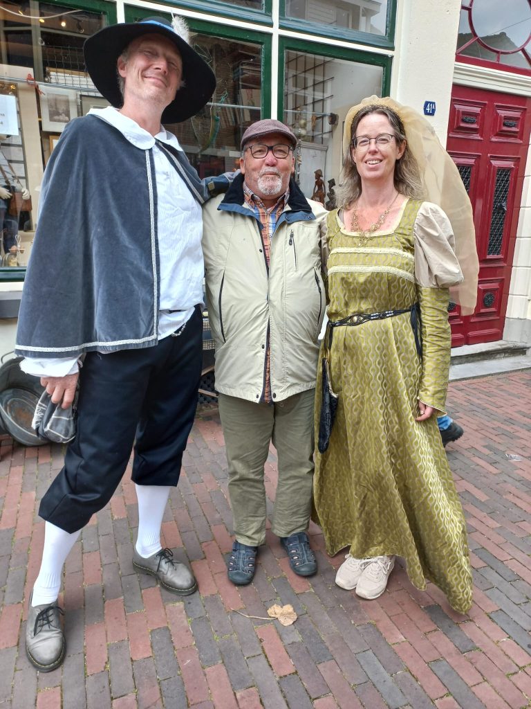 LETTERLIK TERUG IN DIE MIDDELEEUE - Obe Phillips